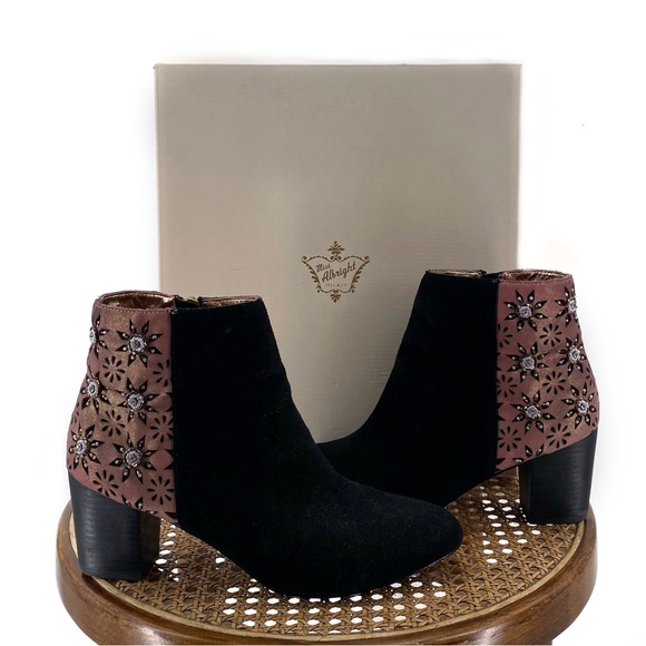 Miss Albright | Shoes | Miss Albright Black Pink Suede Ankle Boots In ...
